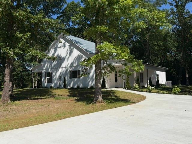 579 Lower Halls Mill Rd