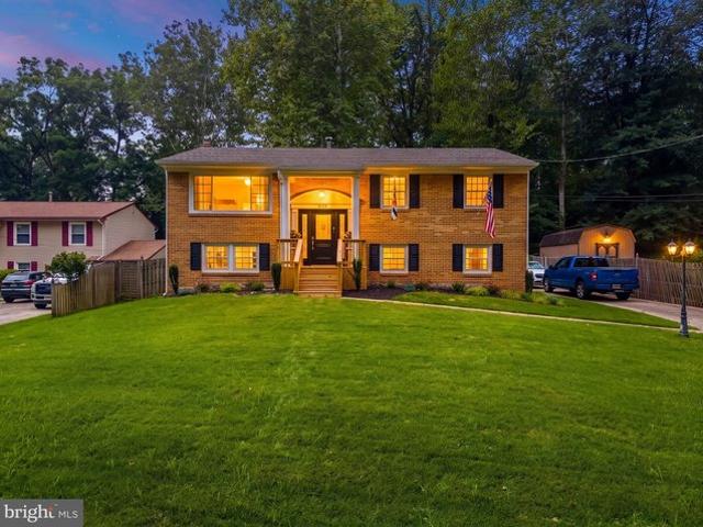 579 Lake Blvd, Lindenwold, NJ 08021