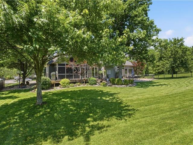 579 N Winnebago Drive