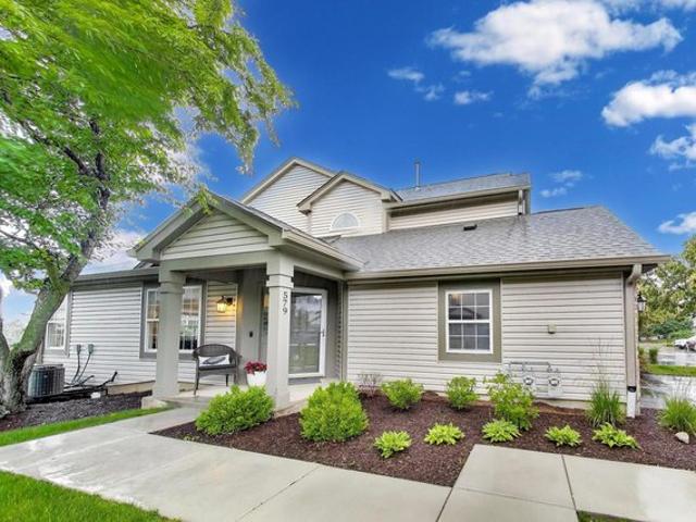 579 Willow Way, Lindenhurst, IL 60046