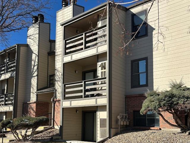 579 Wright St, Unit 207, Lakewood, CO 80228 | MLS #3659