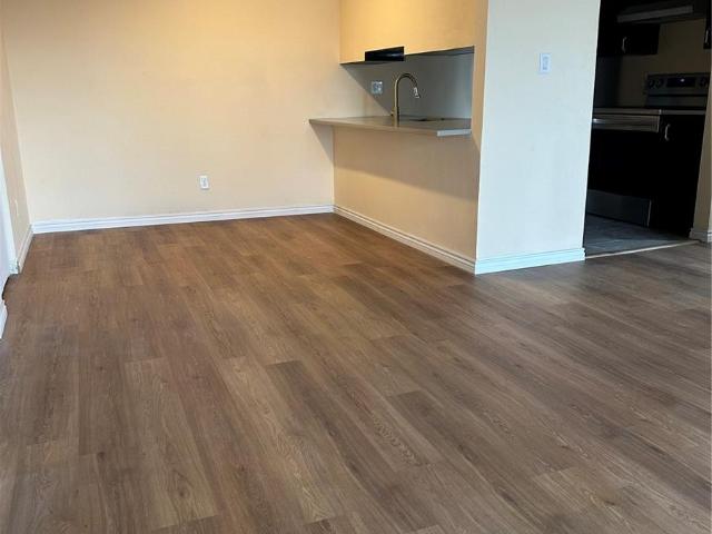 579 Wright Street # 207