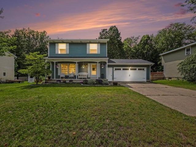 579 Venna Pl, Coopersville, MI 49404