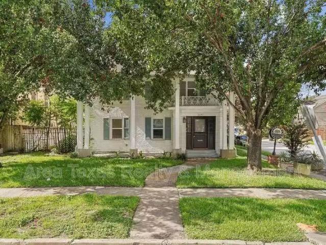58044787 2147 Sul Ross St #1
