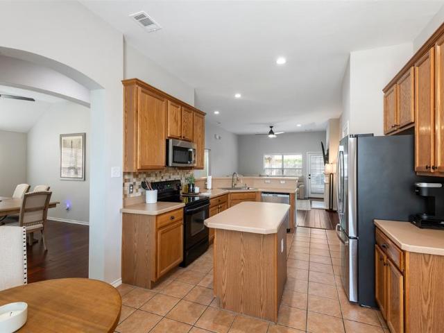 5804 Parkplace Drive