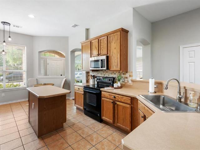 5804 Parkplace Drive