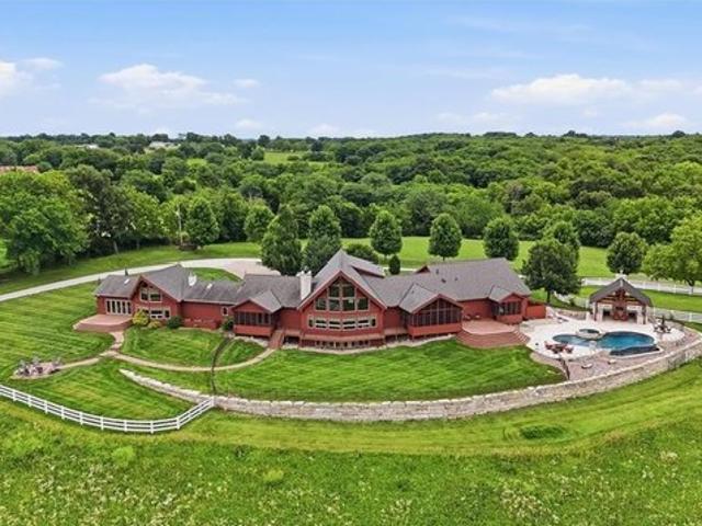 5805 Malcolm Lake Rd, Edgerton, MO 64444