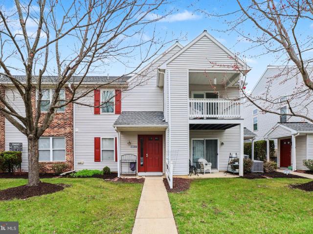5805 Hidden Lake Dr, Harrisburg, PA 17111 | MLS #PADA2057