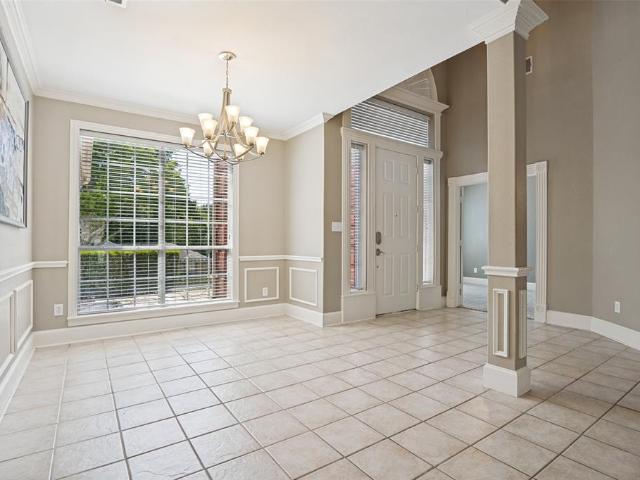 5805 Yacht Club Drive