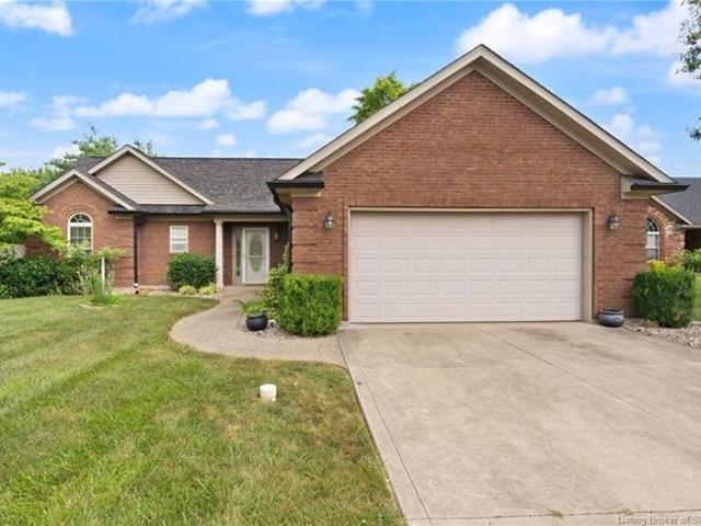 5806 Concord Ct, Jeffersonville, IN 47130