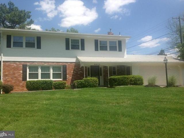 5806 Huntland Rd, Temple Hills, MD 20748