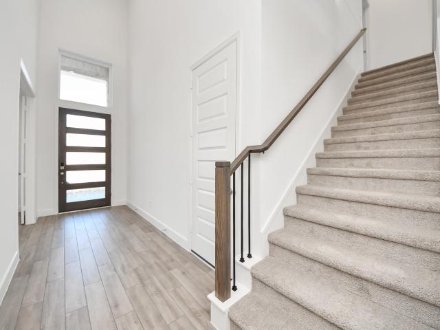 5806 Pink Coral Lane