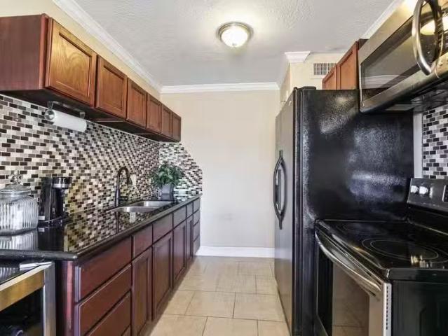 58076655 5160 Silver Creek Drive