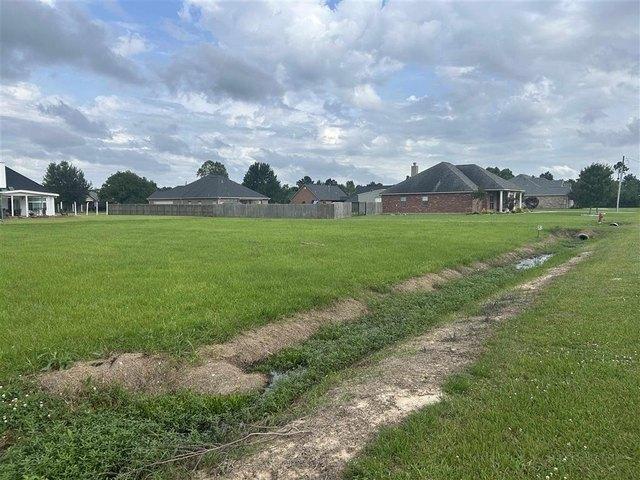 5807 Alder St, Lake Charles, LA 70605