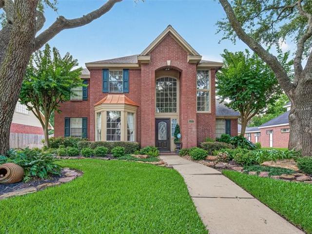 5807 Pendelton Place Dr, Sugar Land, TX 77479