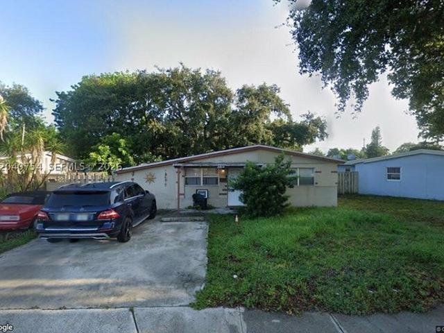 5807 Sheridan St, Hollywood, FL 33021