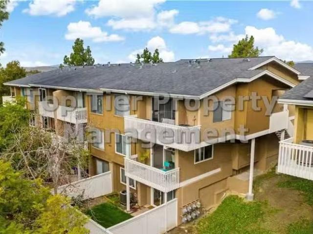 58080835 4241 Mesa Vista Way