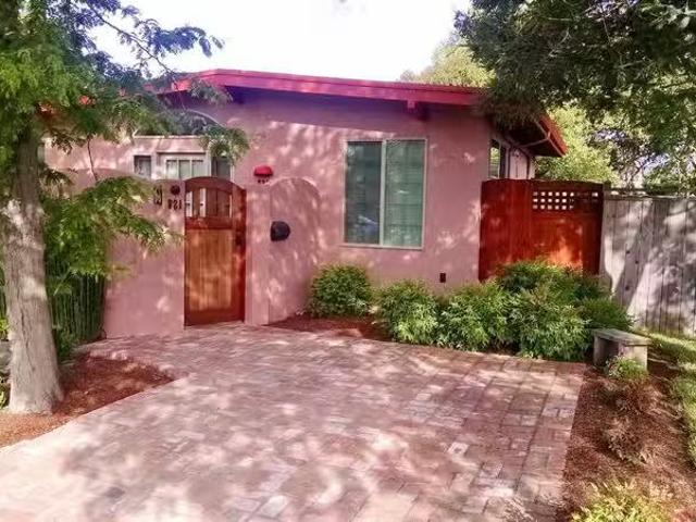 58089736 821 Hacienda Way