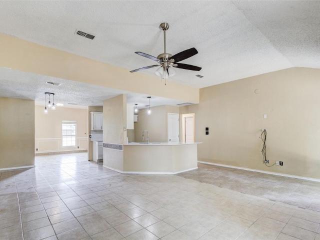 5808 Caprock Dr, Arlington, TX 76018 | MLS #21297
