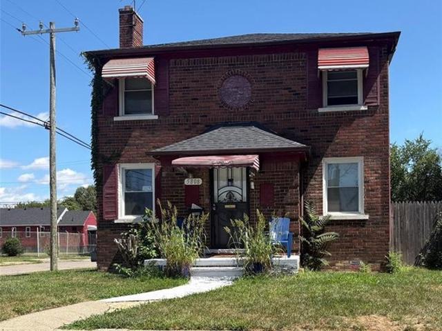 5808 Lakepointe St, Detroit, MI 48224