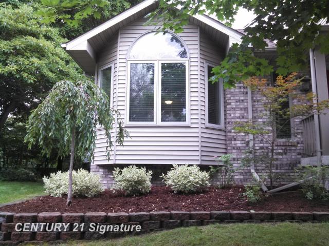 5808 Lantern Lane