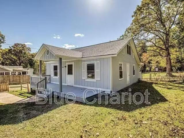 58099593 528 Short St