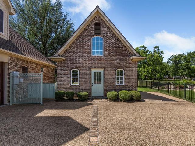 5809 Nutcracker Dr, Granbury, TX 76049 | MLS #21173 | Compass