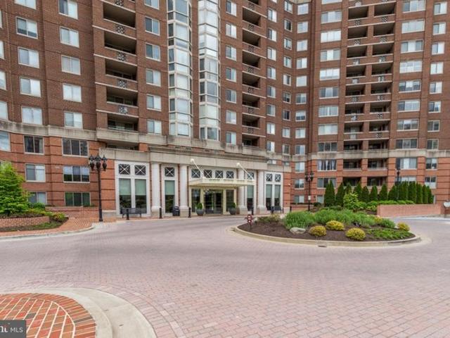 5809 Nicholson Ln Apt 103, Rockville, MD 20852