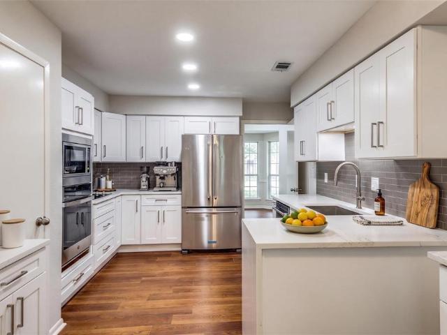 5809 Orchid Lane