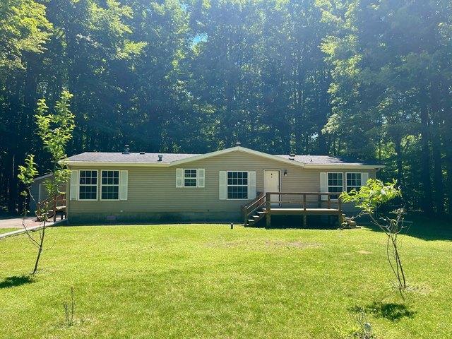 5809 Barnhart Rd, Ludington, MI 49431