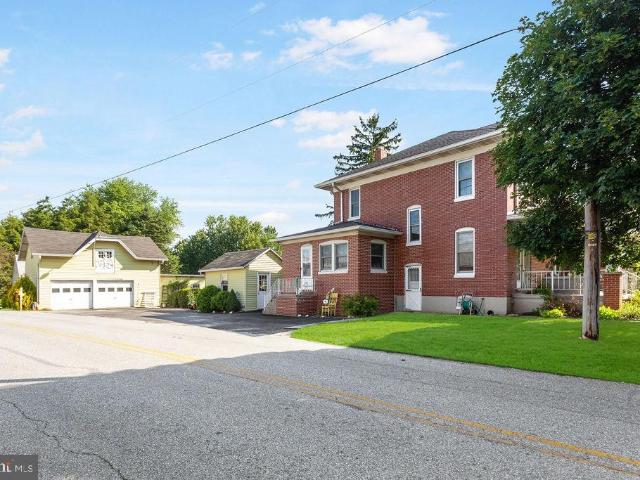 5809 Lincoln Highway W