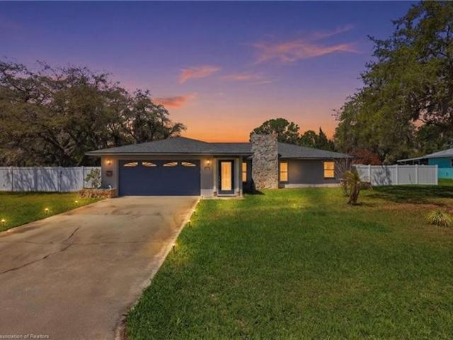 5809 Redwood Ter, Sebring, FL 33876