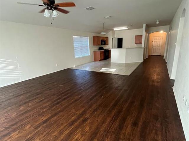 5809 Thoroughbred Court
