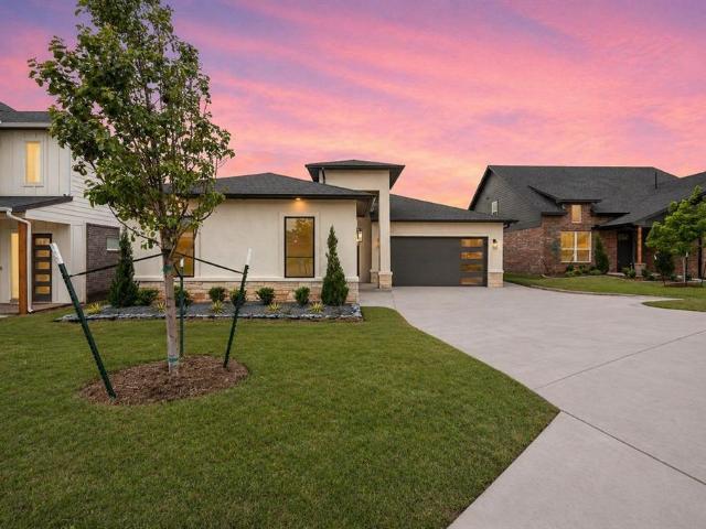 5800 NW 154th Terrace