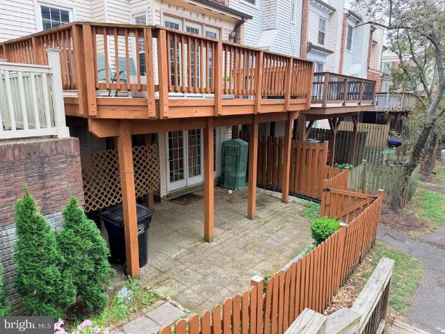 5800 Apsley House Court