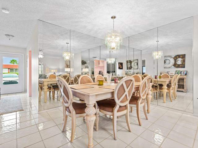 5800 Fernley Dr W, Unit 18, West Palm Beach, FL 33415 | Compass