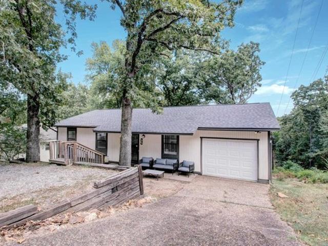 5800 Foxboro Dr, North Little Rock, AR 72118