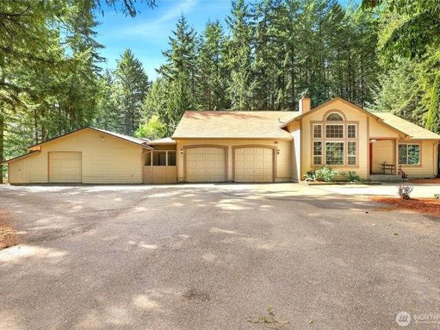 5800 SW Royal Spruce Dr, Port Orchard, WA 98367