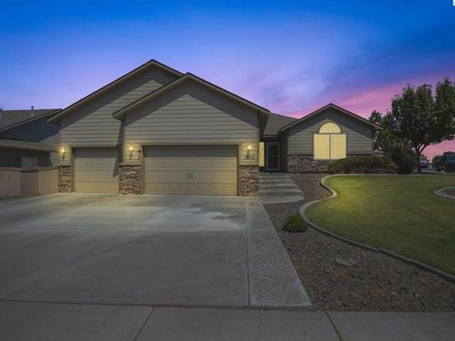 5800 W 19th Ave, Kennewick, WA 99338