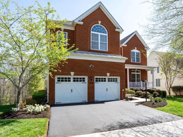 5800 Waterloo Bridge Circle