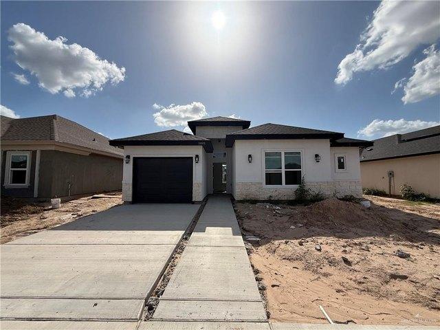 5801 N Gira Del Sol St, Edinburg, TX 78542