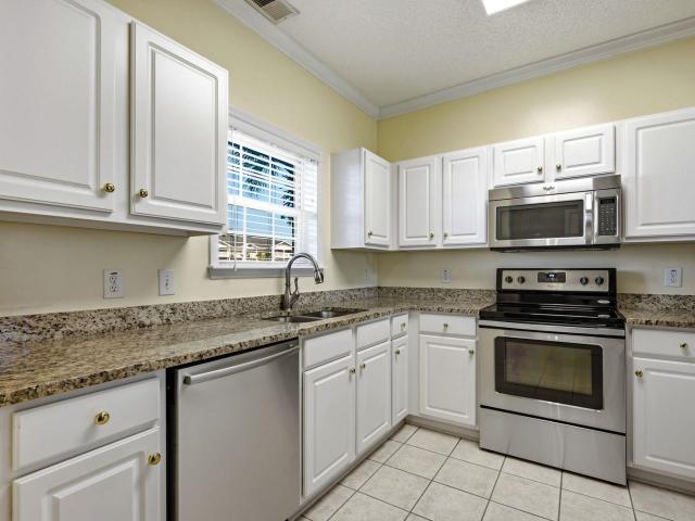 5801 Oyster Catcher Dr. 1022