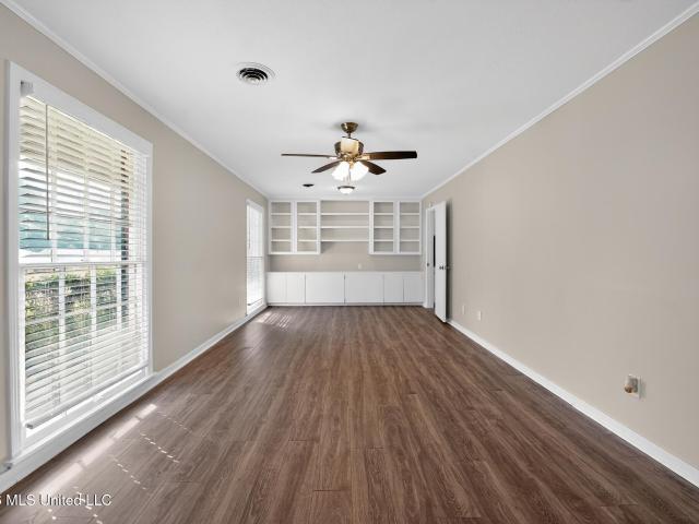 5801 Orchardview Drive