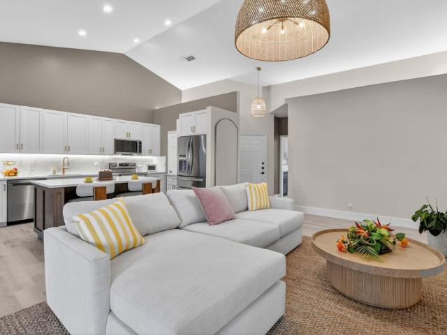 5801 Coach House Circle, Boca Raton, US, FL