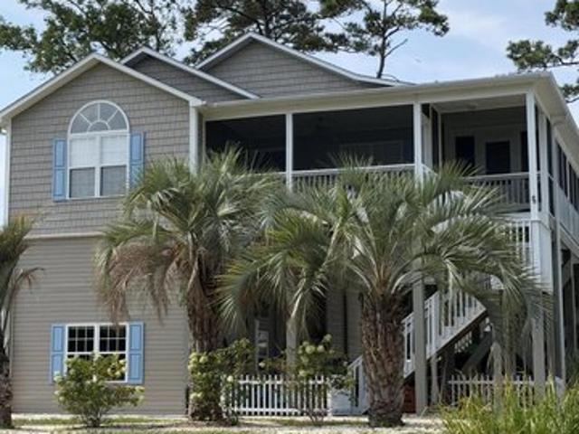 5801 E Yacht Dr, Oak Island, NC 28465