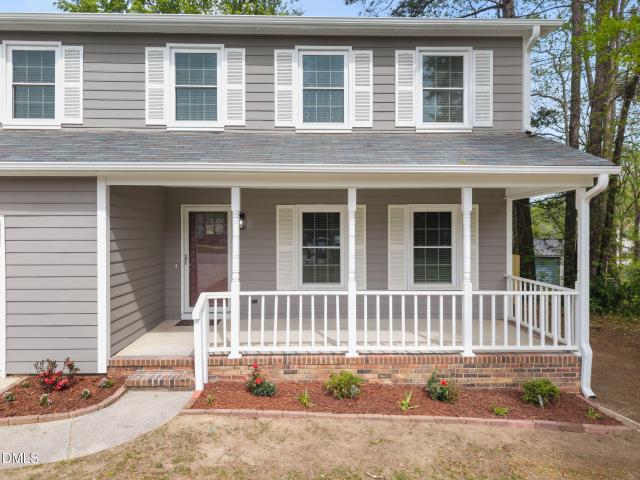 5801 Vivian Court