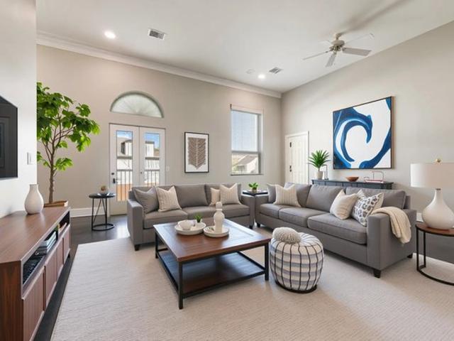 5801 Winsome Ln Unit 201, Houston, TX 77057