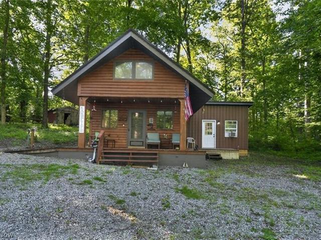 5802 Ellis Ln, Hillsboro, OH 45133