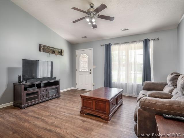 5802 Quarter Court
