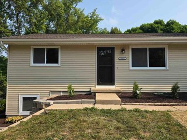 5802 Sauk Ln, McFarland, WI 53558